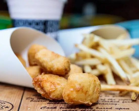 FATTY PATTY | Best Burgers, Dogs, Fries, & Shakes in Connecticut